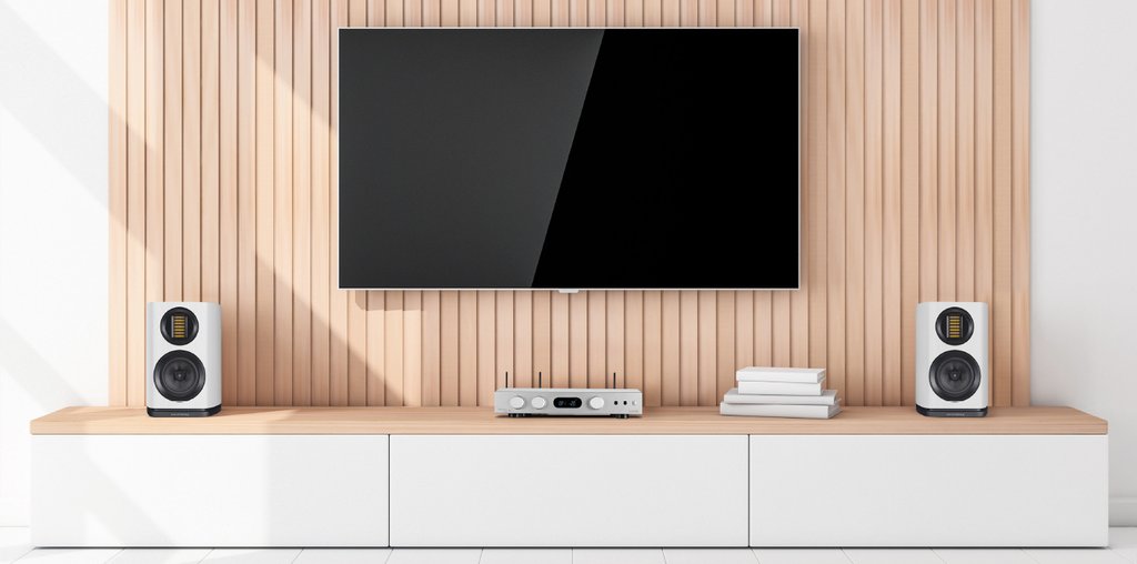 STEREO: THE SHOW OF A LIFETIME – Audio Visual Revolution